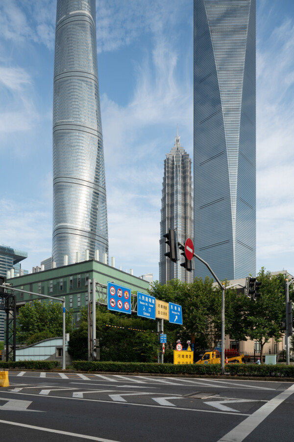 Tall Towers and Tilt-Shifts - Which Lens Should You Use ...