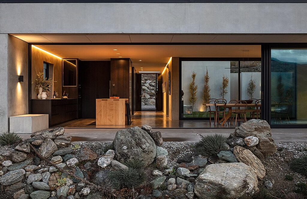 Simon Devitt Speaks the Secrets Behind Photographing HOME Magazine's ...