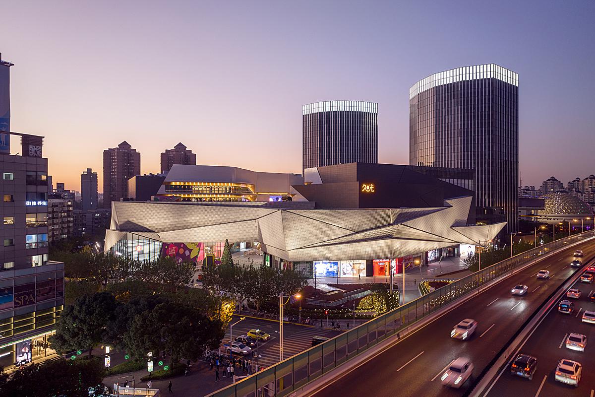 Rex Zou and Aaron Shao Share a 5 Day Shoot at a Shopping Complex in ...